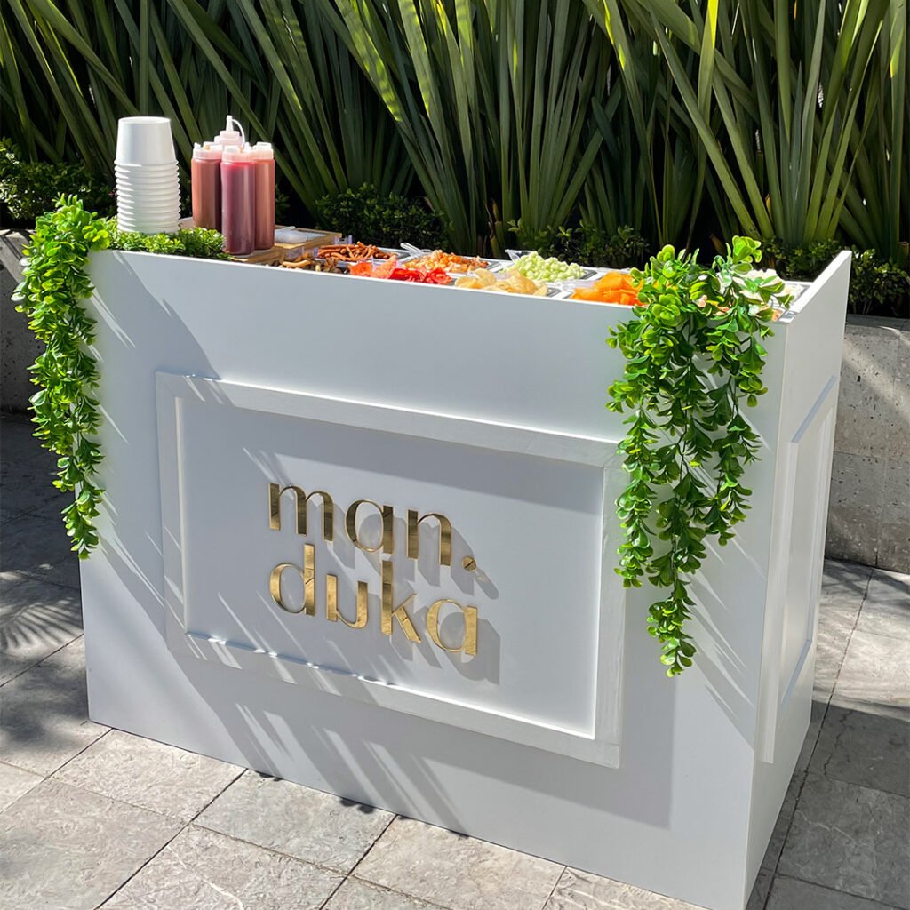 Todos los Servicios - Manduka Snack Bar & More